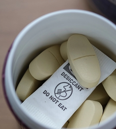 Flashspun Hypak™: Desiccant Packaging Material for Eco-Friendly ...